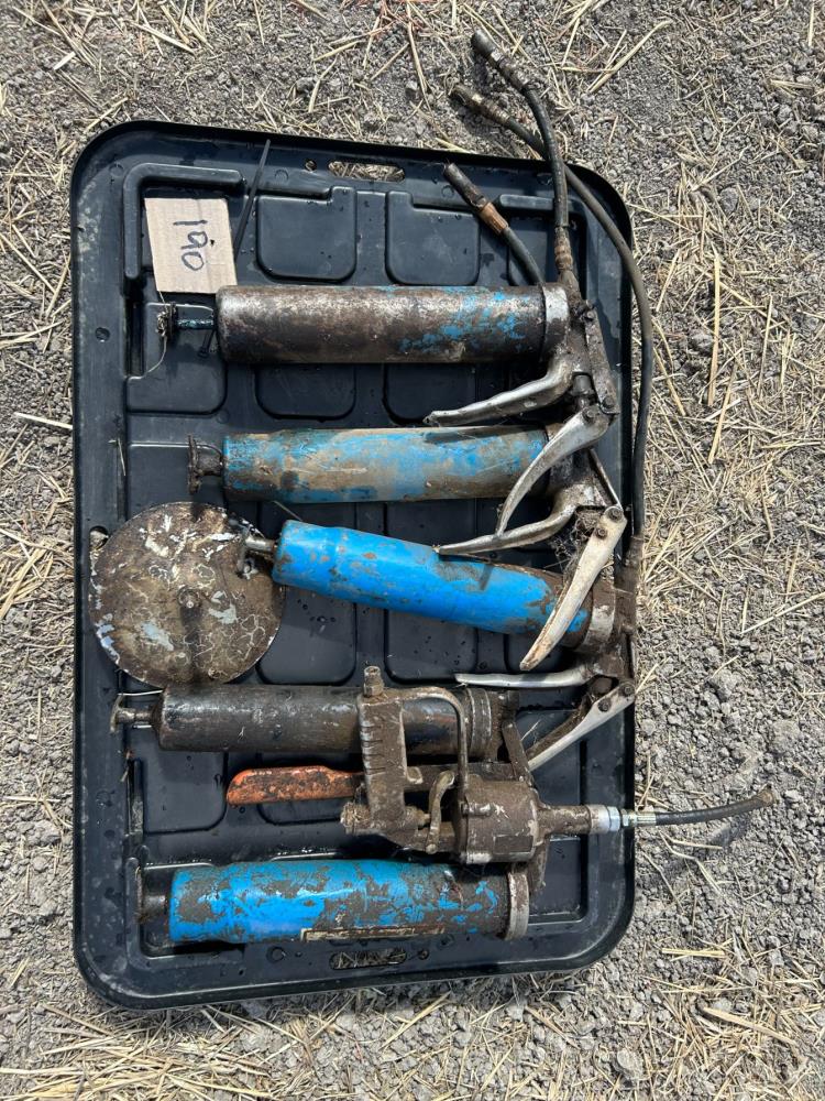 Lot 190 - Cartridge Grease Guns & Bearing Packer | AuctionsPlus