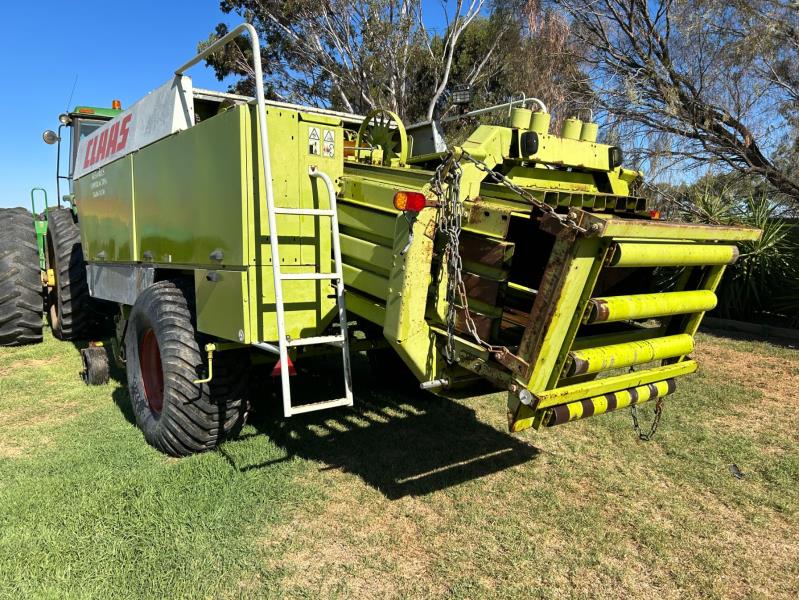 Lot 36 - CLAAS Quadrant 1200 Square Baler | AuctionsPlus