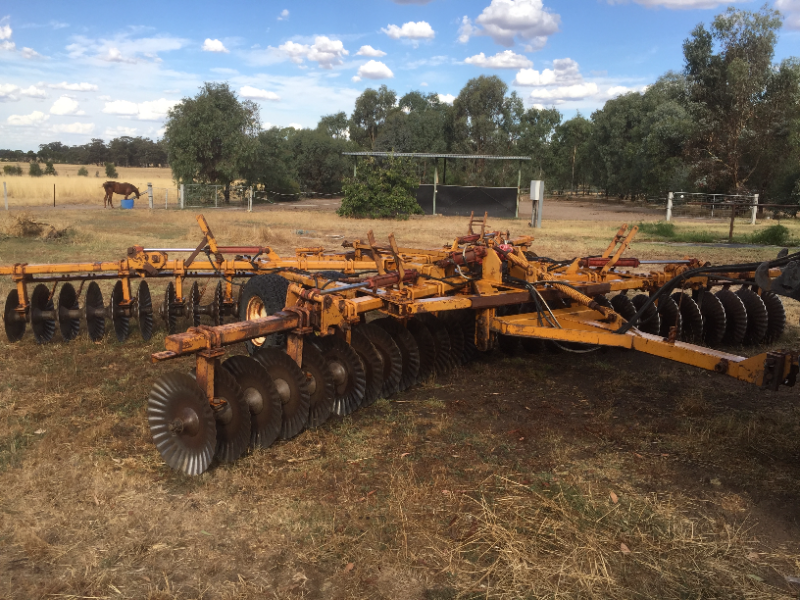 Lot 167 - 48 Plate Taylor-way Disc | AuctionsPlus