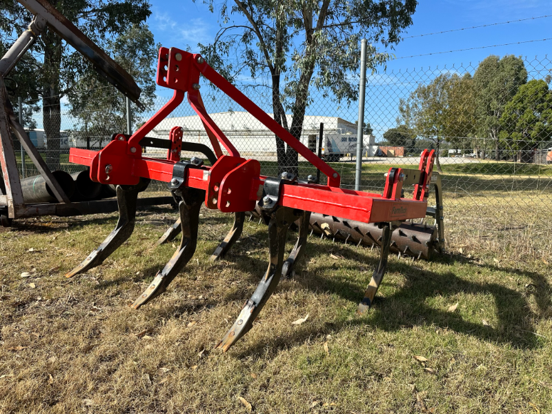 Lot 44 - CHISEL-PLOUGH | AuctionsPlus