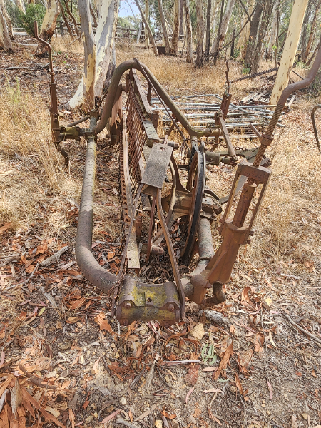 Lot 135 - Hay Rake | AuctionsPlus
