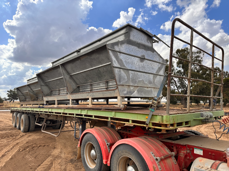 Lot 24 - 45' Krueger Flat Top Trailer | AuctionsPlus