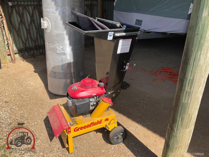 Greenfield Piecemaker garden chipper | AuctionsPlus