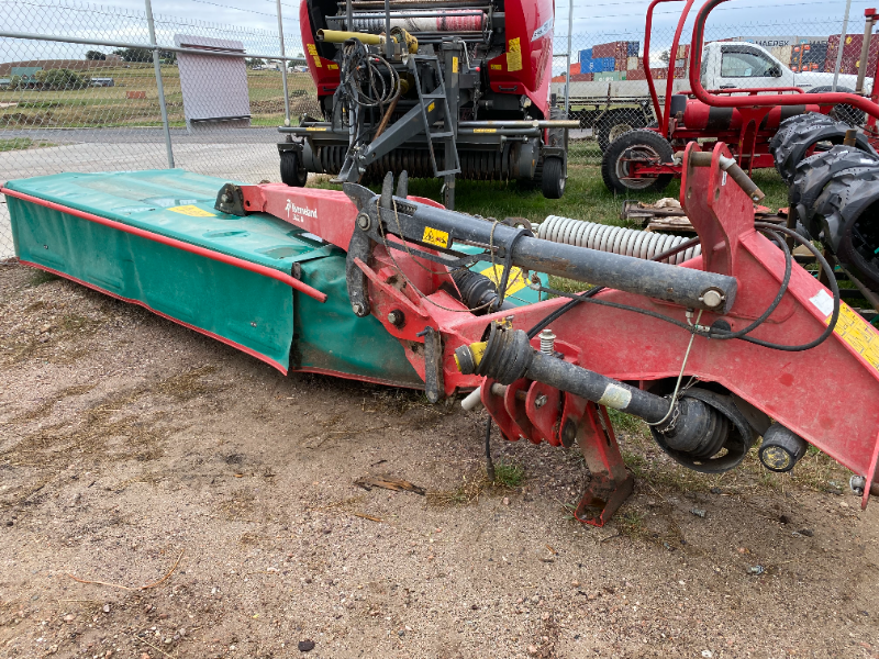 Lot 160 - Kverneland 2832M Disc Mower | AuctionsPlus