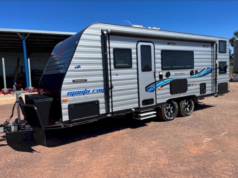 Lot 10 - 2018 New Age Manta Ray Caravan (NO GST Applicable) | AuctionsPlus