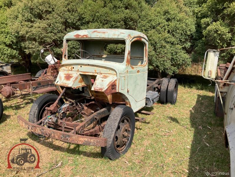 Austin K2 truck | AuctionsPlus