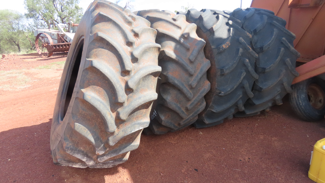 LOT 62 - Tractor tyre case, 710/70R38 | AuctionsPlus