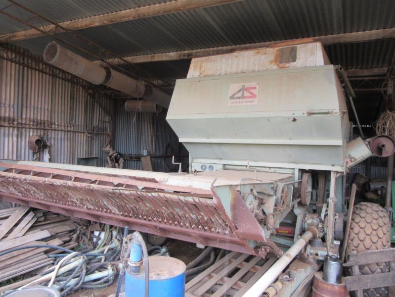 Lot 36 - Horwood Bagshaw 1070 PTO Driven Harvester | AuctionsPlus
