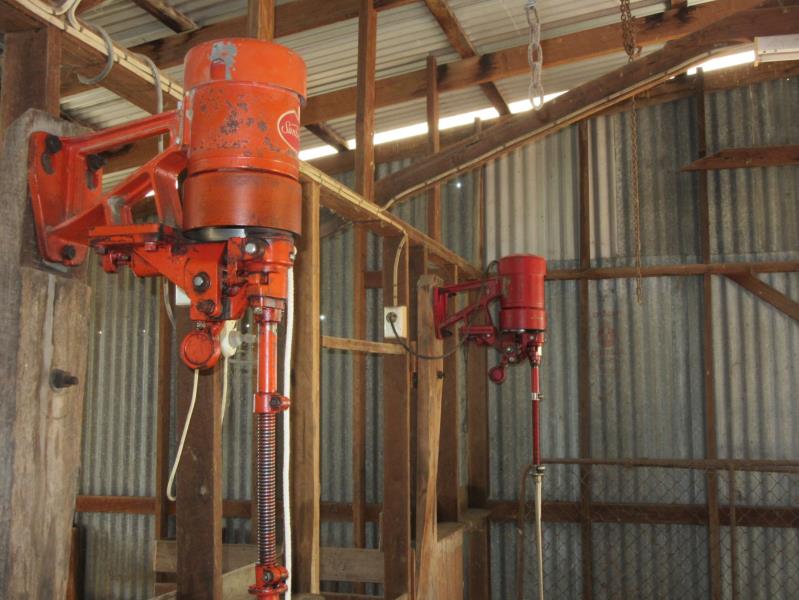 Lot 42 - 2 x Overhead Shearing Plants | AuctionsPlus