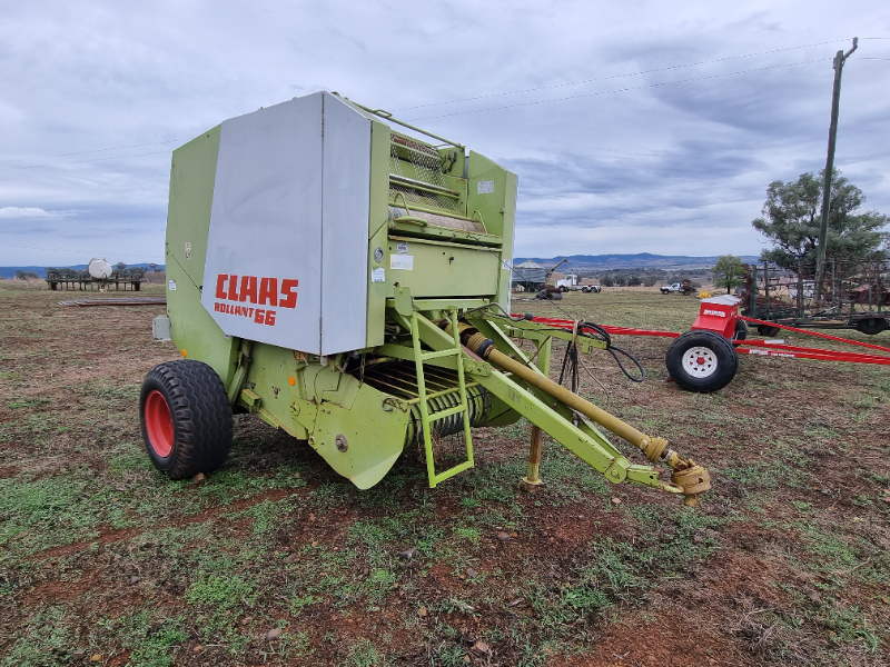 Lot 61 - Claas Rollant 66 Net Wrap | AuctionsPlus