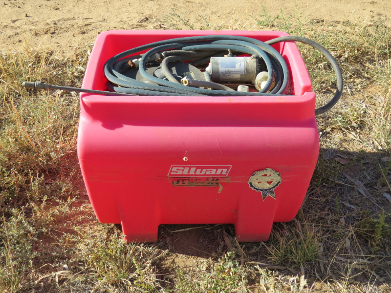 Lot 3 - Silvan Utepak 100Ltr Spot Spray Unit | AuctionsPlus