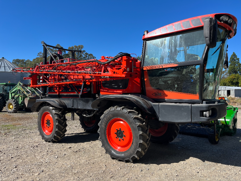 Lot 358 - 2009 SAM 400 Sprayer | AuctionsPlus