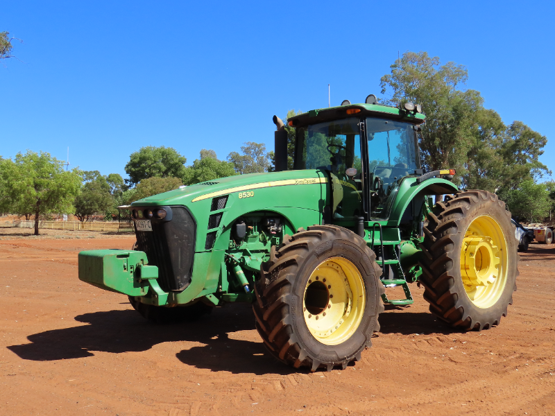 Lot 99 - John Deere 8530 Tractor | AuctionsPlus