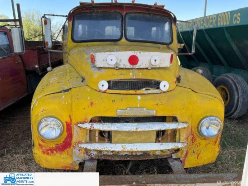Lot 96 - 1960 Austin Tip Truck 338N (Not Going) | AuctionsPlus