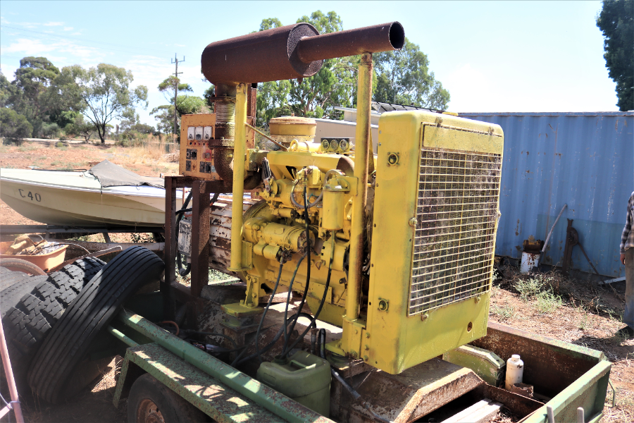 lot 8 - CAT 3304 turbo motor w/- Dunlight generator. | AuctionsPlus
