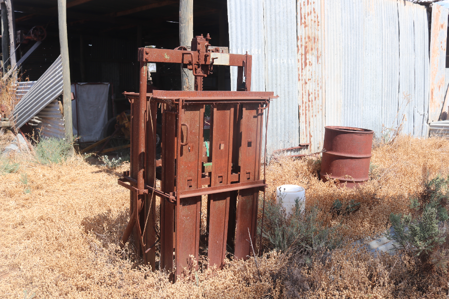Lot 119 - Sunbeam JT Lever-matic wool press. | AuctionsPlus