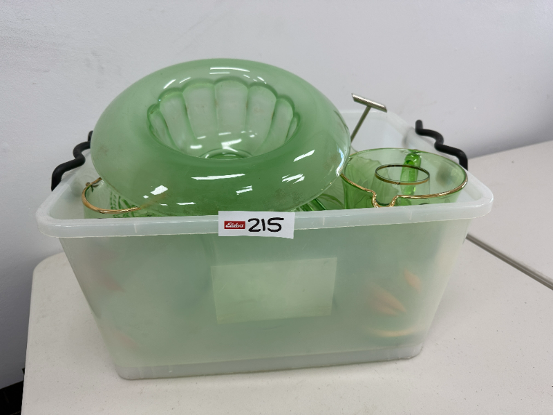 Lot 215 - Tub of green glassware | AuctionsPlus