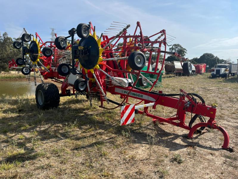 Lot 11 - Pottinger Hay Rake 1252C | AuctionsPlus
