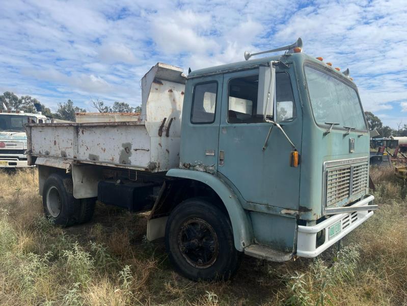 Lot 37 - ACCO Tipper Truck | AuctionsPlus