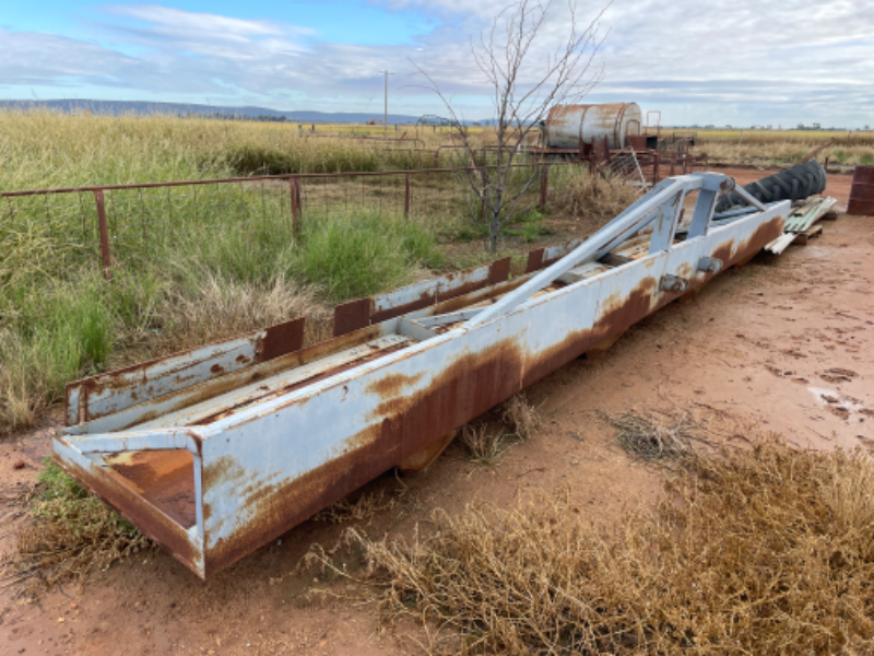Lot 38 - 7.8m Bed Shaper | AuctionsPlus