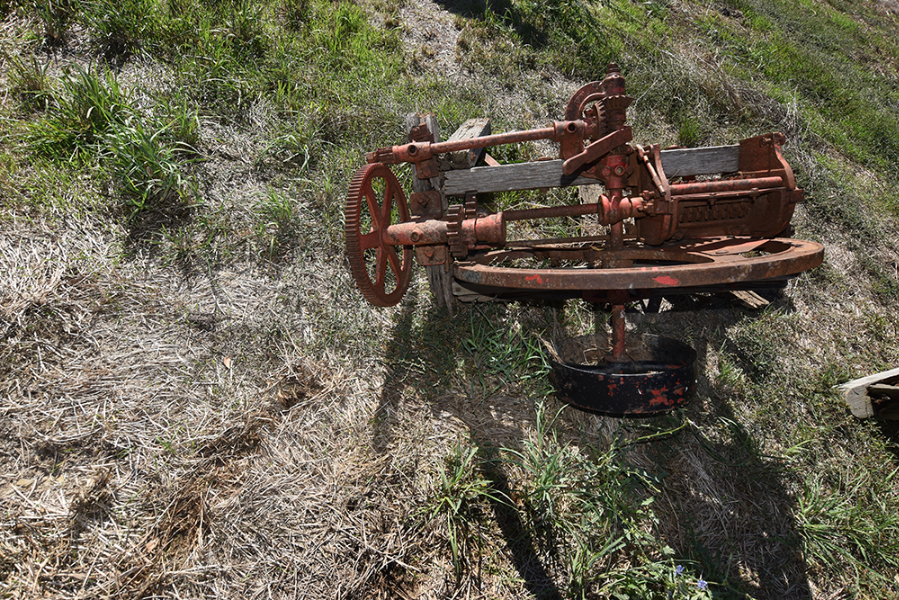 Lot 36 - HV McKay Chaff Cutter | AuctionsPlus