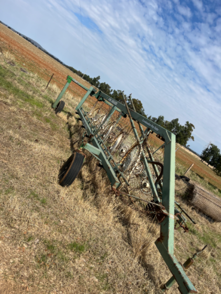 John Shearer Hay Rake - John Shearer Hay Rake | AuctionsPlus
