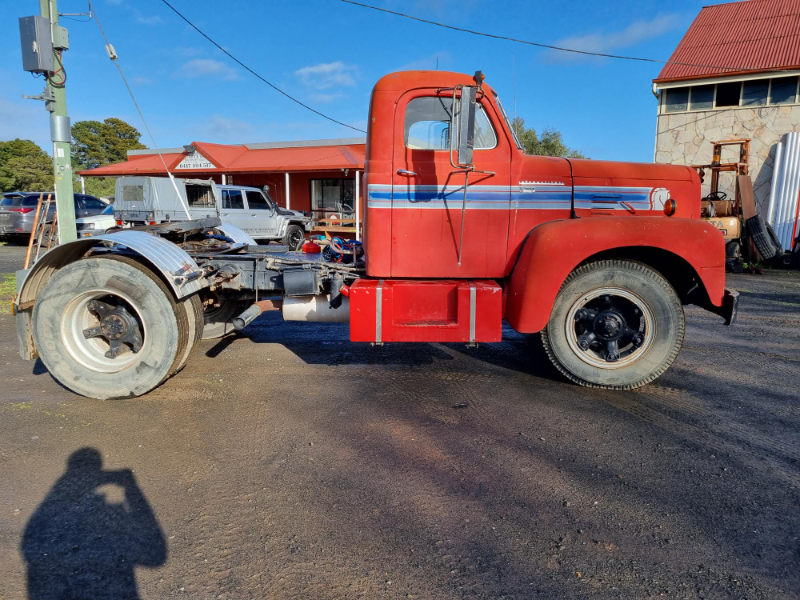 Lot 75 - 1952 International R190 | AuctionsPlus