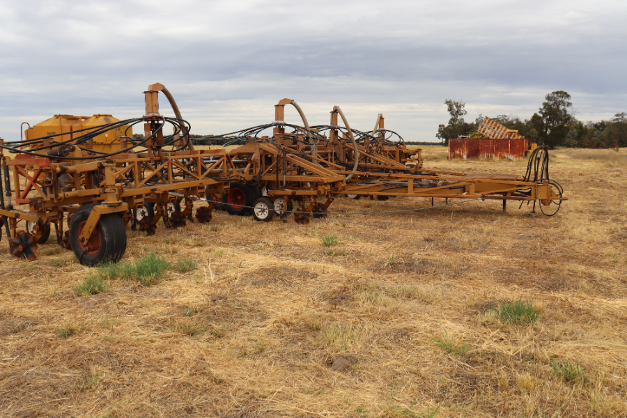 50' Gyral row crop planter 30' Row | AuctionsPlus