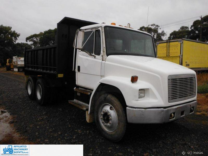 Lot 11 - Freightliner tipper | AuctionsPlus