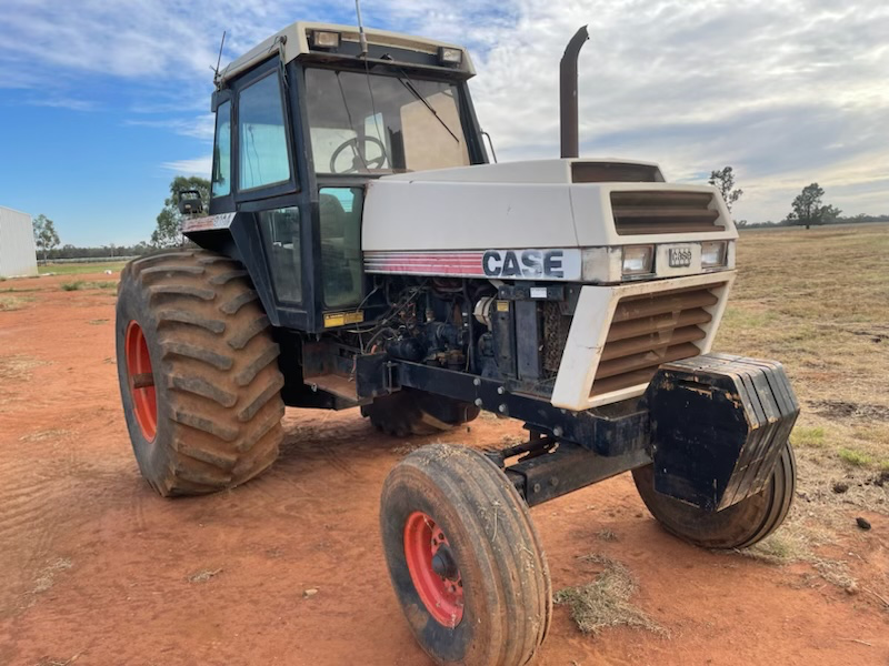 Lot 13 - Case 2394 | AuctionsPlus