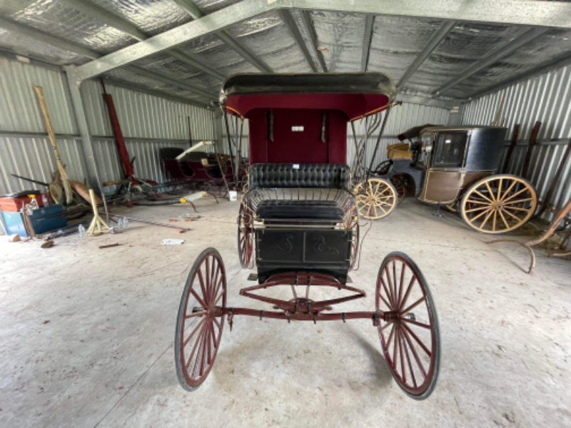 Lot 7 - Piano Box Buggy | AuctionsPlus
