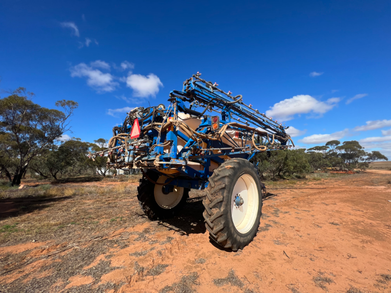 Lot 39 - Brandt 6000Ltr tow sprayer | AuctionsPlus