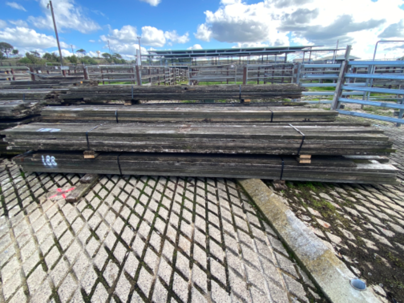 Lot 191 - Timber Rails - 1 Pack | AuctionsPlus