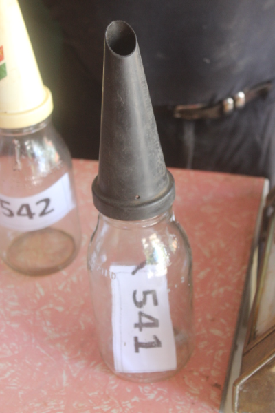 Lot 541 - Shell Super Plus Vintage Oil Bottle | AuctionsPlus