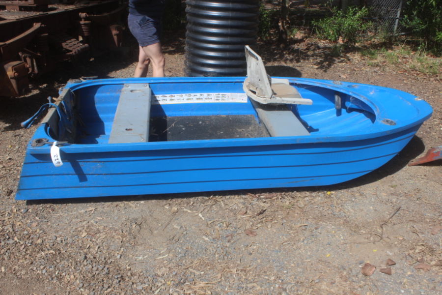 Lot 622 - Polycraft Boat | AuctionsPlus
