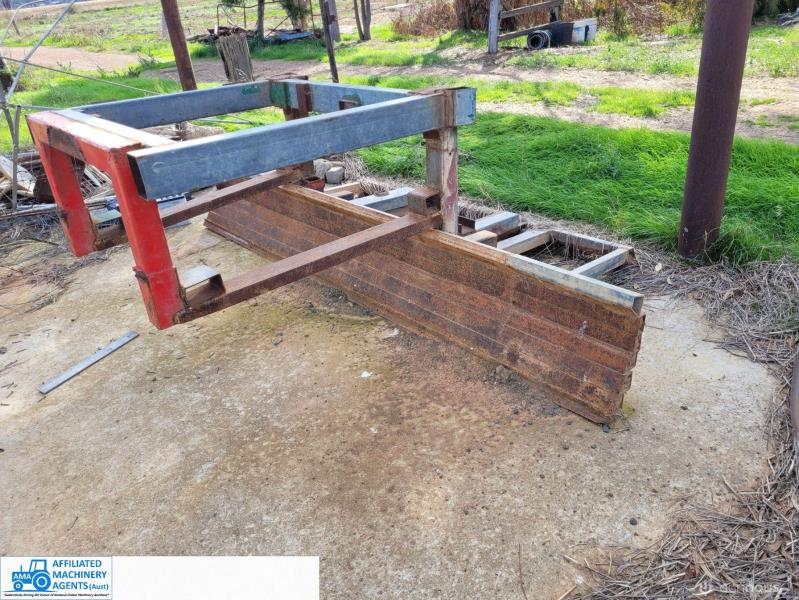Lot 42 - 3pl Homemade Rear Grader Blade (Approx. 10ft) | AuctionsPlus