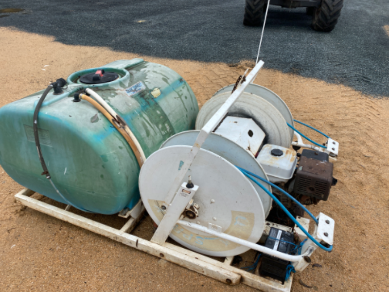 Lot 30 - Quick spray unit | AuctionsPlus