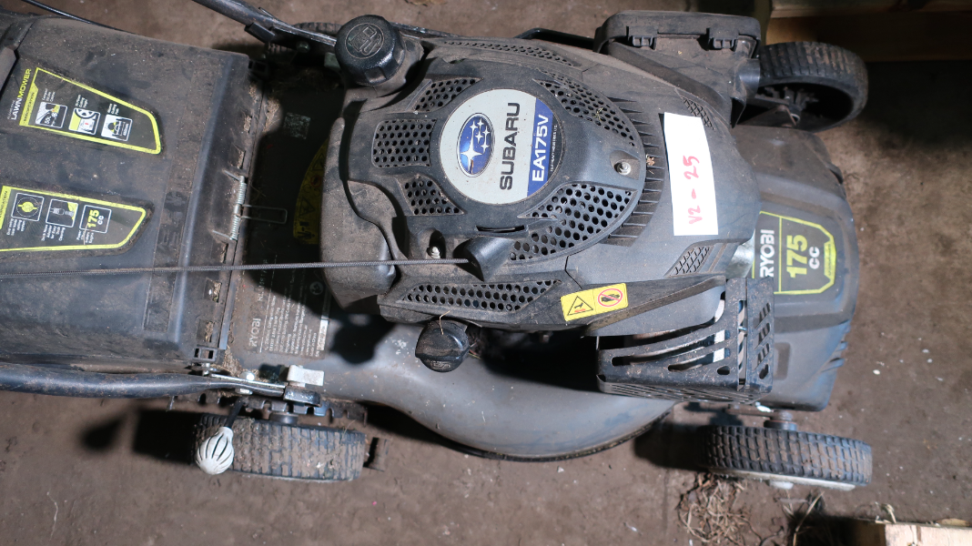 Lot 101 - Subaru Ryobi Lawnmower | AuctionsPlus