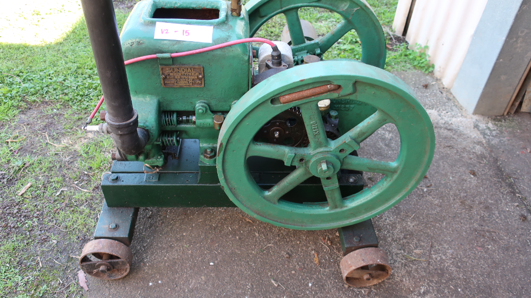 Lot 91 - Sundial Engine | AuctionsPlus