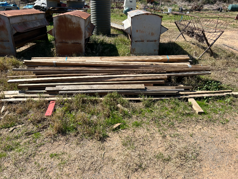 Lot 63 - Shearing Shed Grating & Wood | AuctionsPlus