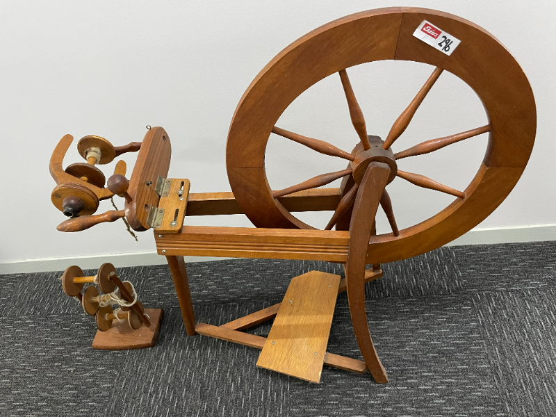 Lot 296 - Wool Spinning Wheel | AuctionsPlus