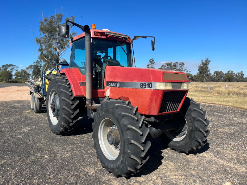 LOT 4 - Case 8910 Tractor | AuctionsPlus