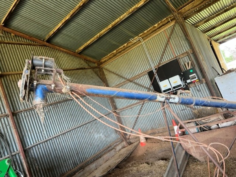 Lot 9 - Grainline pencil auger | AuctionsPlus