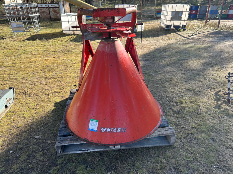 Lot 39 - Otma Fertiliser FSA 500 | AuctionsPlus