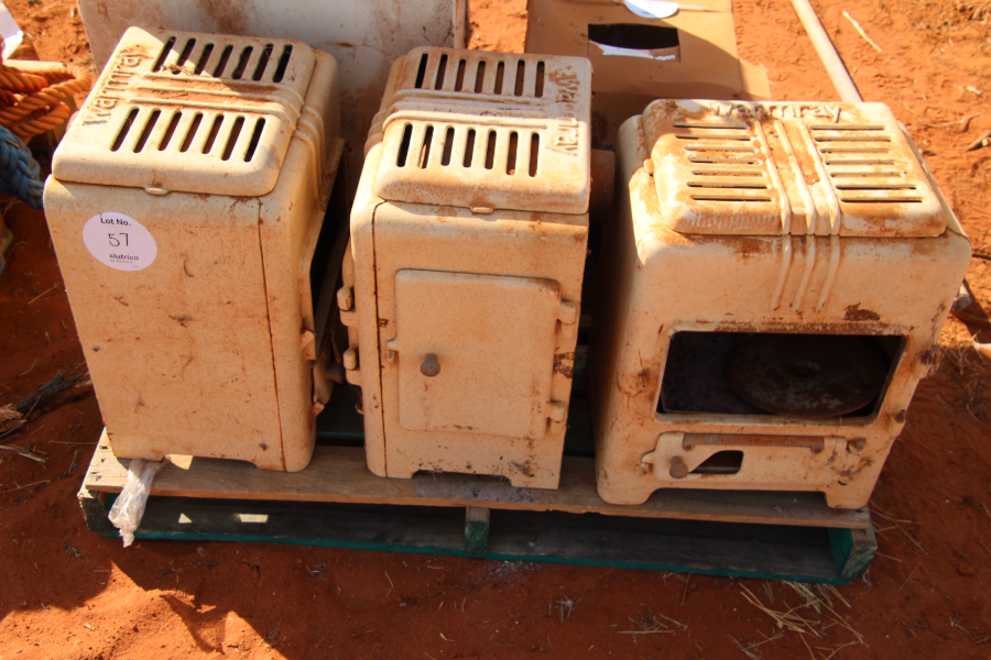 Lot 57 - Warmray wood firebox | AuctionsPlus