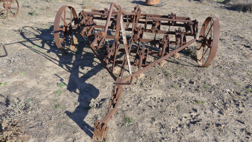 Lot 110 - Antique Scarifier | AuctionsPlus