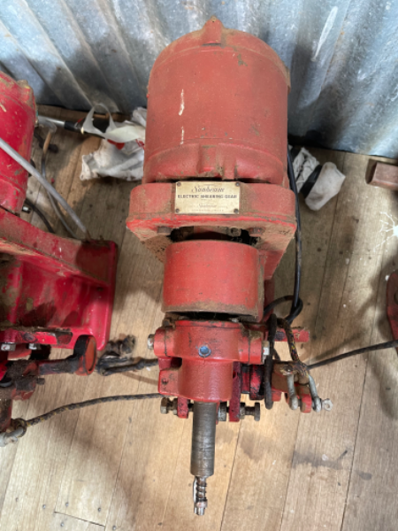 Lot 105 - Sunbeam shearing plant | AuctionsPlus