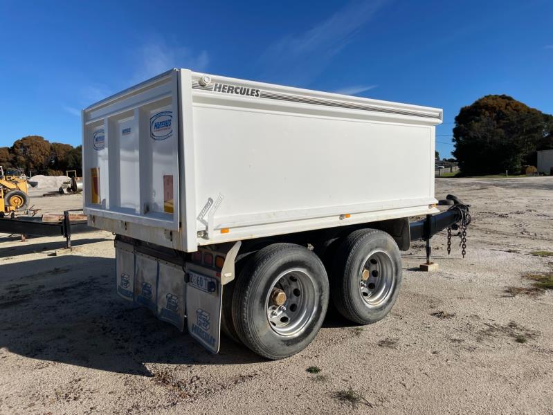 Lot 30 - Hercules Pig Trailer | AuctionsPlus