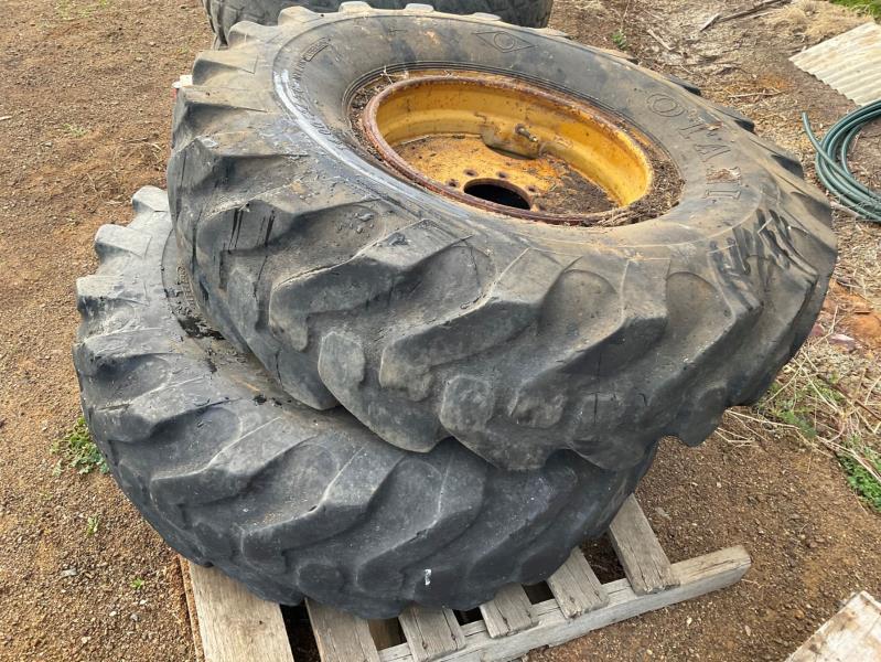 Lot 130 - Otani Grader Tyres on Rims - Pair | AuctionsPlus