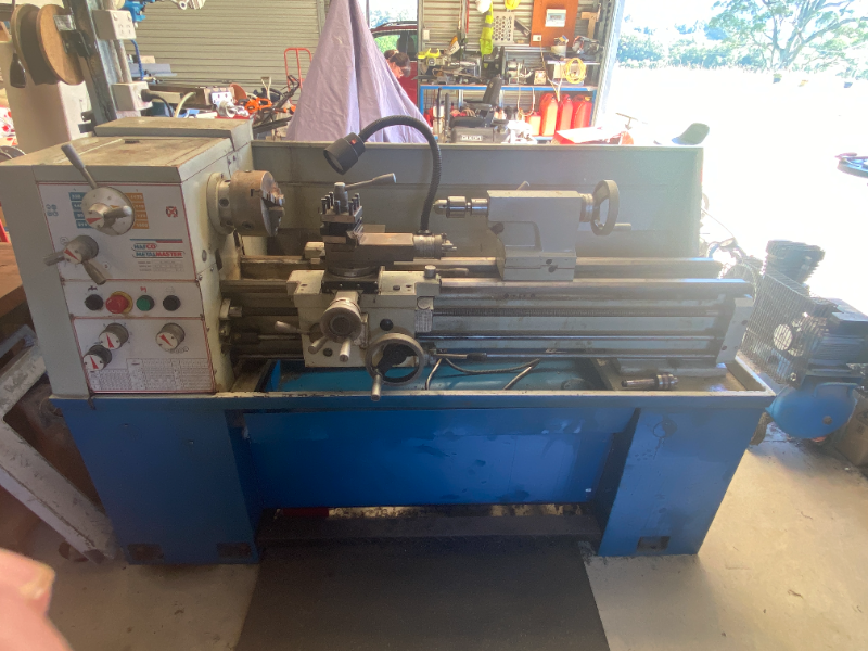 LOT 103 - Hafco Metalmaster Centre Lathe | AuctionsPlus